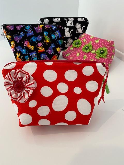 Posh Pouch Pattern – Homestead Quilts